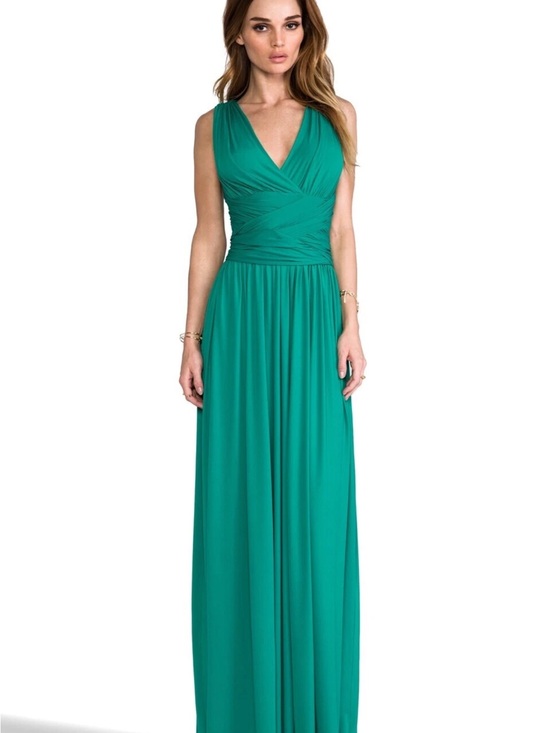 Halston Heritage | Dresses | Designer Halston Aritzia Sleeveless ...